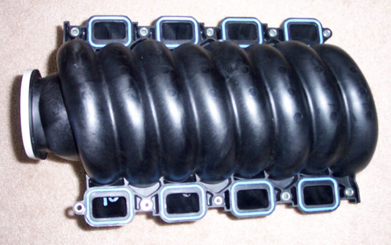 Jeep WJ Grand Cherokee 4.7L Manifolds 1999-2004 | JeepsSpecs.com