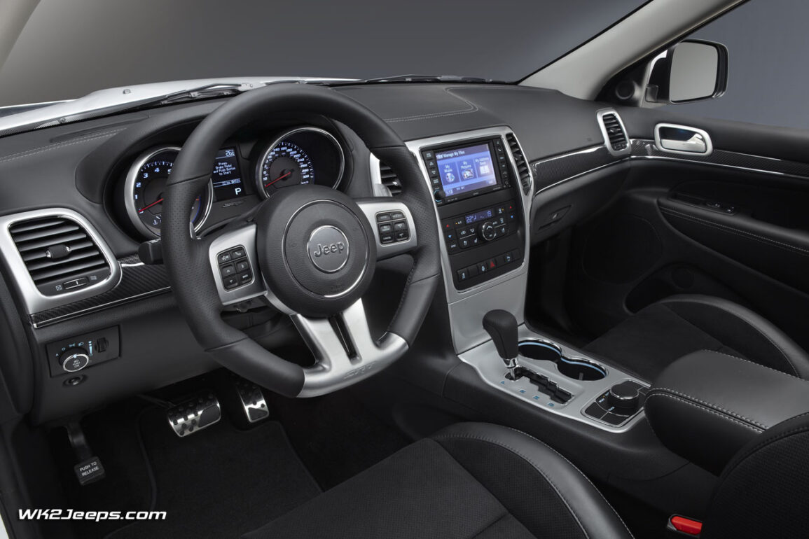 2013 Jeep WK2 Grand Cherokee SRT8 Alpine and Vapor Limited Editions