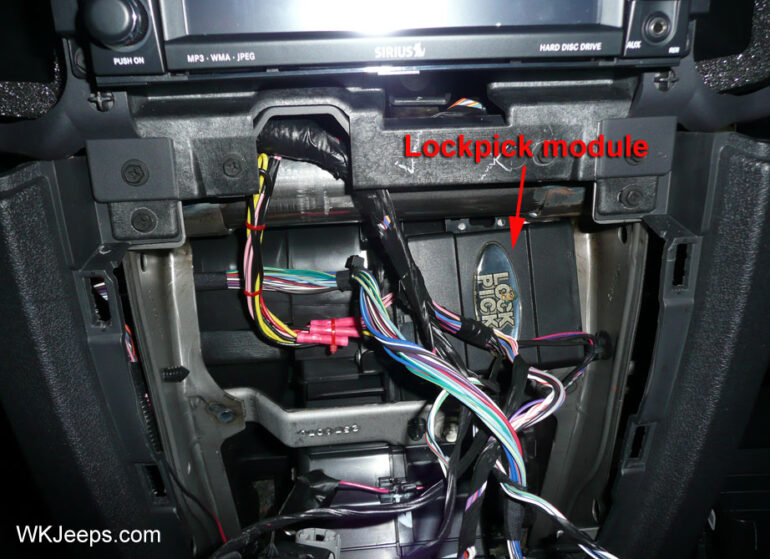 MyGIG Lockpick II Interface Overview | JeepSpecs.com