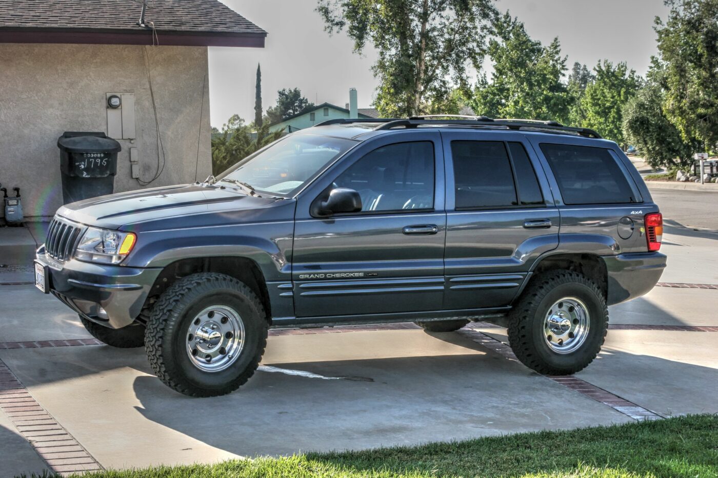 2000 Jeep Grand Cherokee (WJ/WG) Wallpapers - JeepSpecs.com