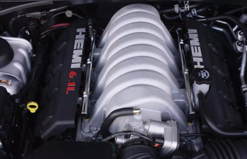 Third-Generation "WK" Jeep Grand Cherokee Guide | JeepSpecs.com