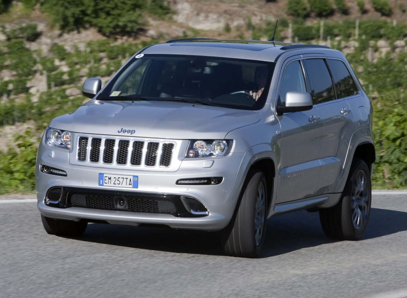 2012 Jeep Grand Cherokee (WK2) Wallpapers - JeepSpecs.com