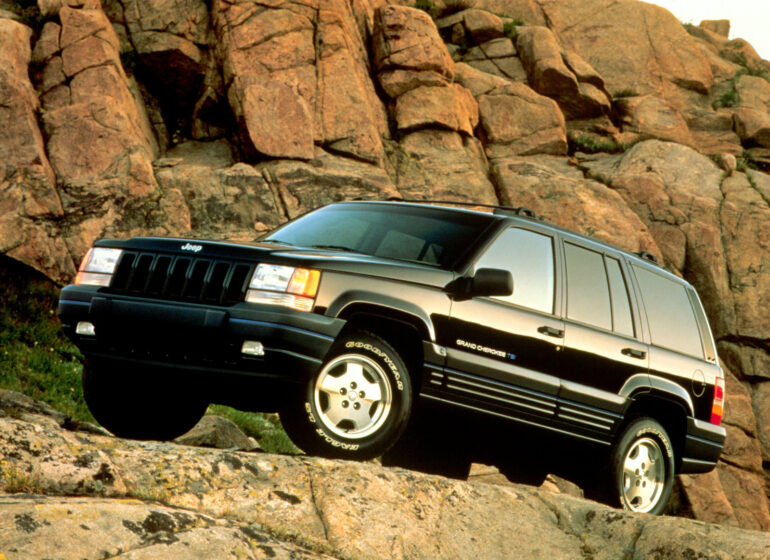 1997 Jeep Grand Cherokee (ZJ) Wallpapers - JeepSpecs.com