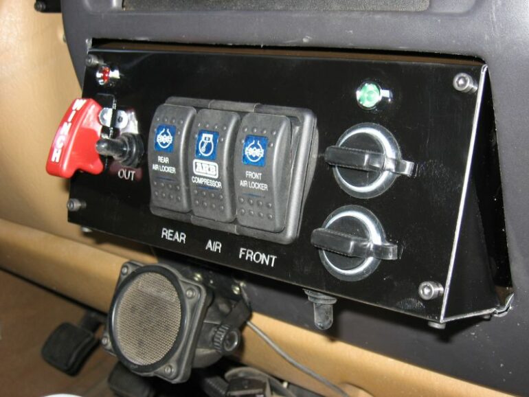 Dash Mounted 12V Switch Panel - Jeep Wrangler (TJ)