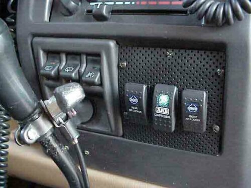 Dash Mounted 12V Switch Panel - Jeep Wrangler (TJ)