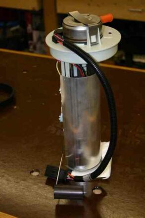 TJ Fuel Pump Replacement - Jeep Wrangler (TJ)