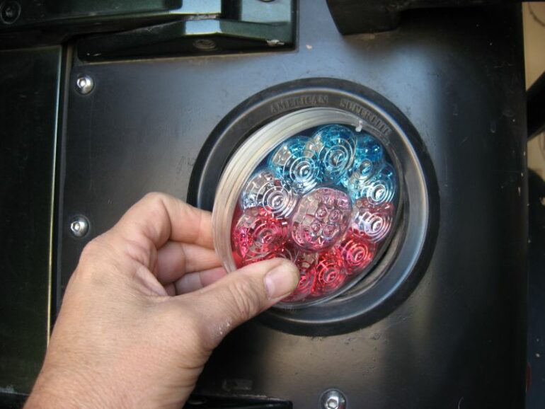 4" LED Reflective Mounting Flange - Jeep Wrangler (TJ)