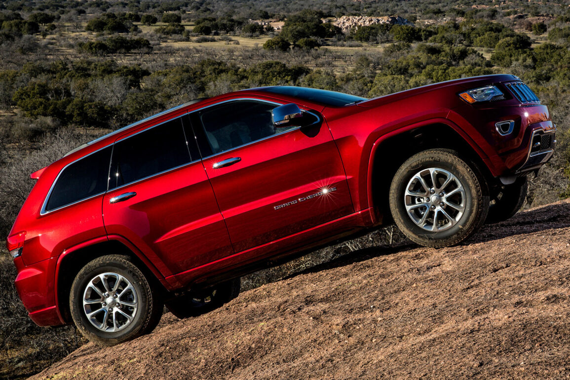 4th Generation Jeep WK2 Grand Cherokee Guide | JeepSpecs.com