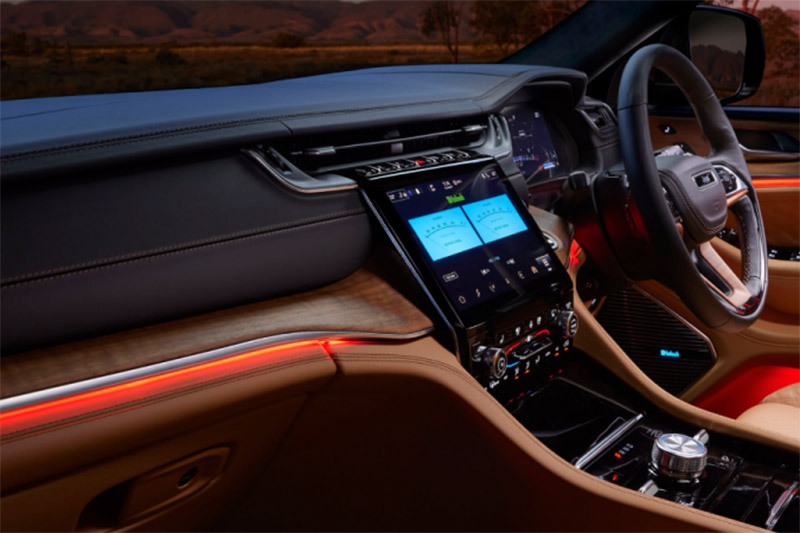 5th Generation Jeep WL Grand Cherokee Guide | JeepSpecs.com