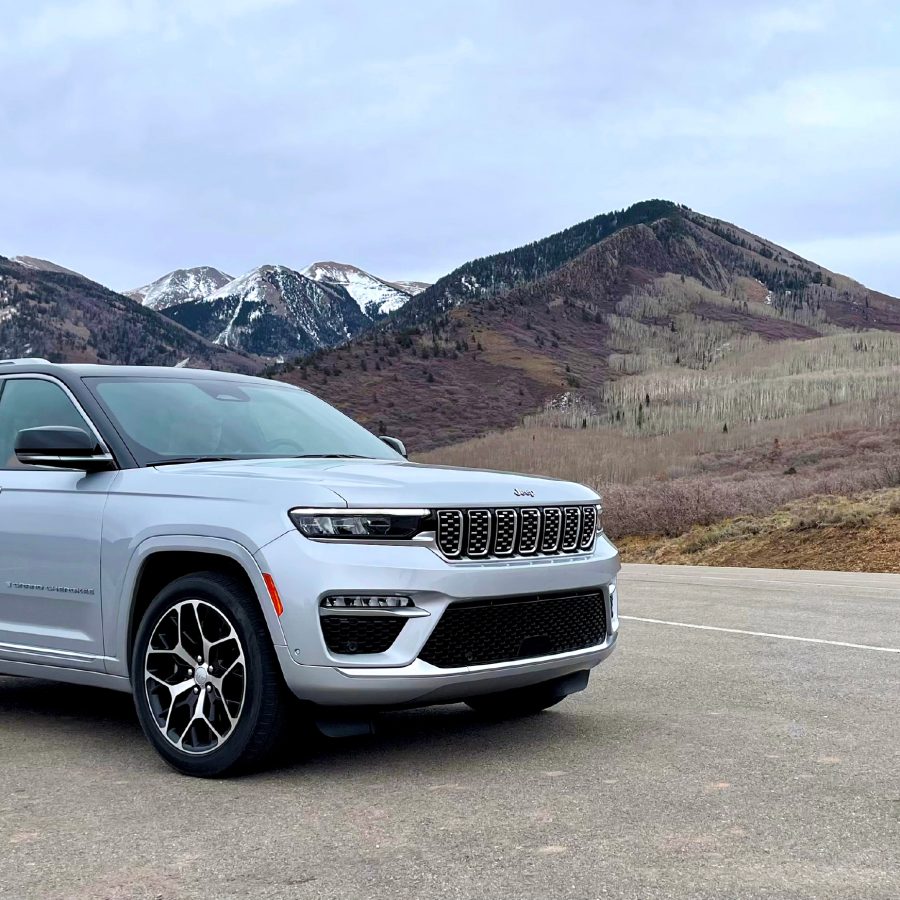 Jeep WK2 Grand Cherokee Quadra-Drive II | JeepSpecs.com