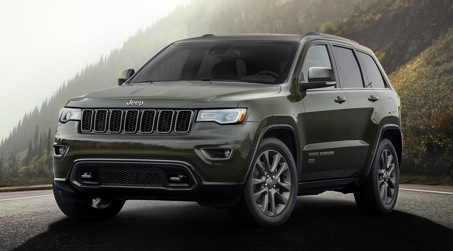 4th Generation Jeep WK2 Grand Cherokee Guide | JeepSpecs.com