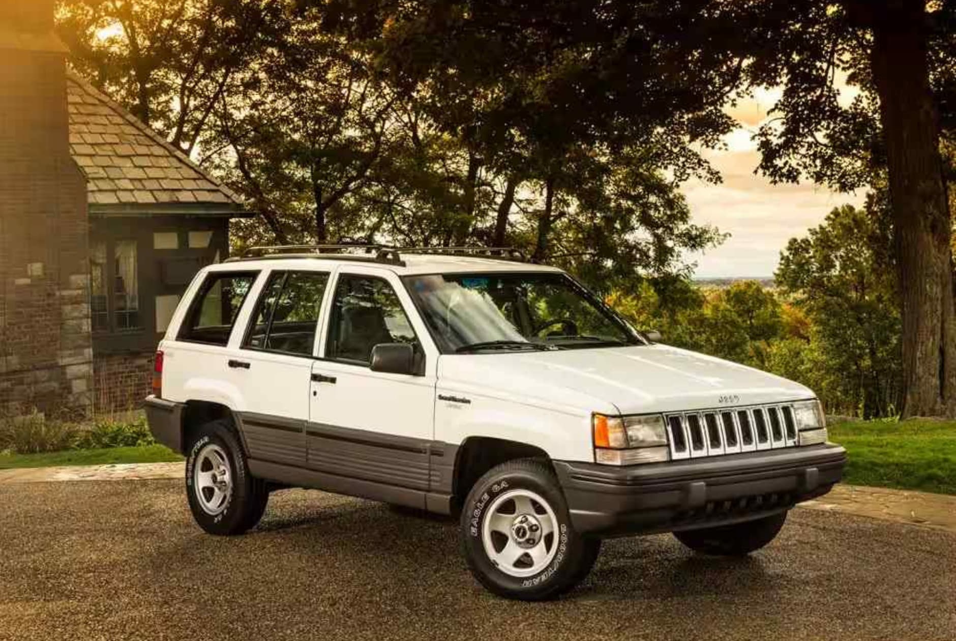 First-Generation "ZJ" Jeep Grand Cherokee Guide | JeepSpecs.com