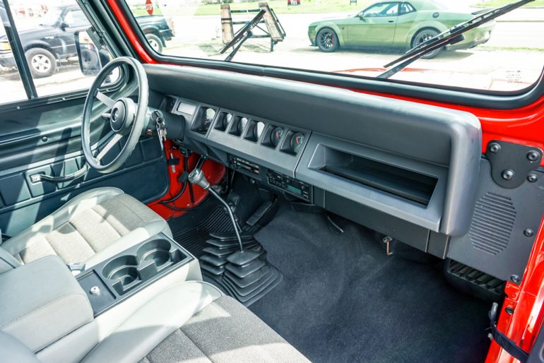Buyer's Guide - Jeep Wrangler (YJ) (1986 - 1995) - JeepSpecs.com